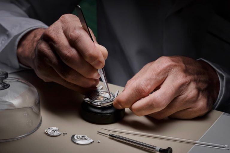 Official Rolex Retailer in Malaysia | Swiss Watch